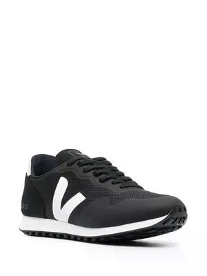 VEJA Panelled Low-top Lace-up Sneakers - Black