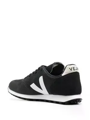 VEJA Panelled Low-top Lace-up Sneakers - Black