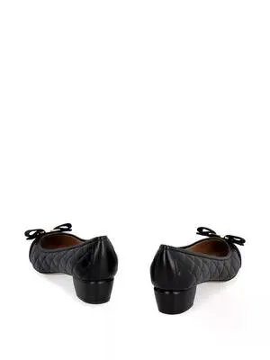 FERRAGAMO Vara Bow Pumps