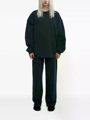 MAINLESS Classic Sweatshirt
