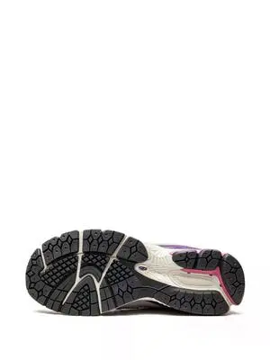 NEW BALANCE 2002r Sneakers - Neutrals