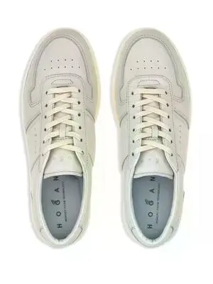 Hogan Logo Trainers - Neutrals
