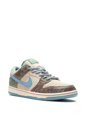 Nike X Crenshaw Skate Club Sb Dunk Low Sneakers - Neutrals