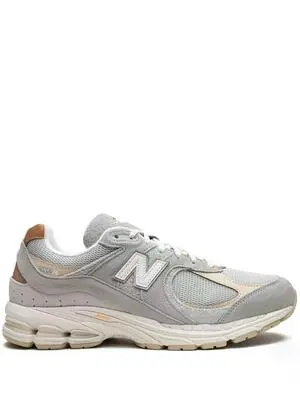 NEW BALANCE 2002r Sneakers - Grey