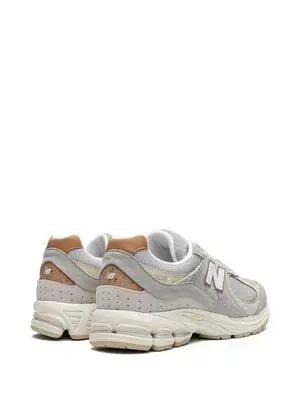NEW BALANCE 2002r Sneakers - Grey