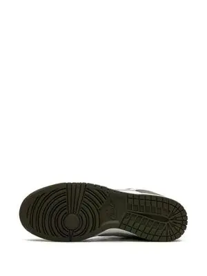 Nike Dunk Low Sneakers