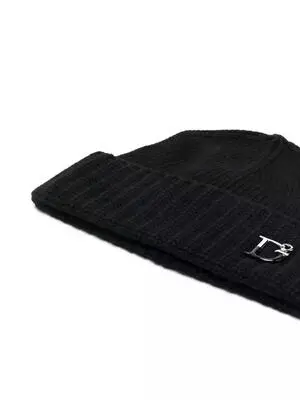 Dsquared2 Monogram-plaque Knitted Beanie - Black