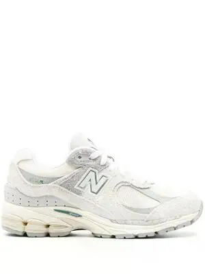 NEW BALANCE 2002r Suede Sneakers - White