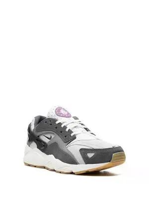 Nike Air Huarache Runner Light Smoke Sneakers