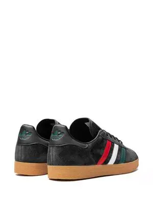 Adidas Gazelle Sneakers