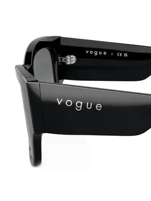 VOGUE EYEWEAR Square-frame Sunglasses - Black