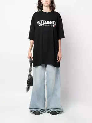 Vetements Logo-print T-shirt - Black