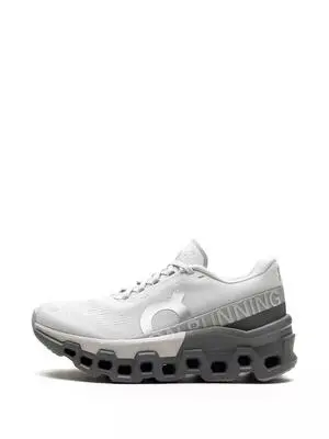 On Cloudmonster 2 Sneakers - Grey