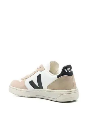 VEJA V-10 Chromefree Low-top Sneakers - Neutrals