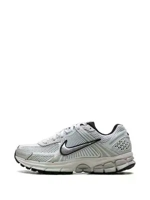Nike Zoom Vomero Sneakers