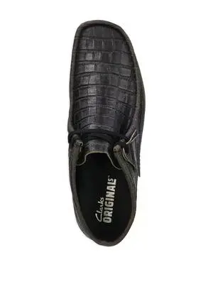 Clarks Wallabee Boots - Brown