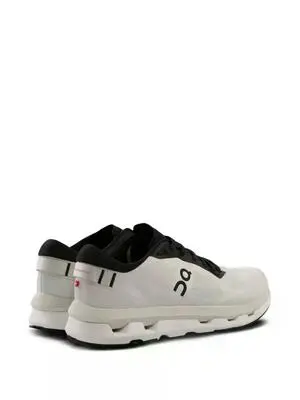 On Cloudze Sneakers