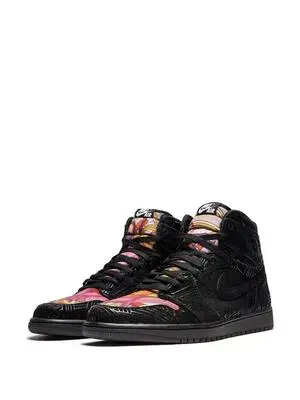 JORDAN 1 Retro High-top Sneakers - Black
