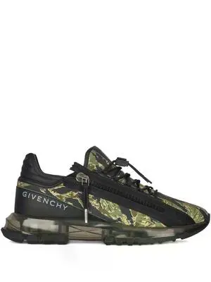 Givenchy Spectre Camo-print Sneakers - Black