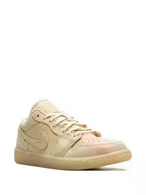 JORDAN Air 1 Low Sneakers
