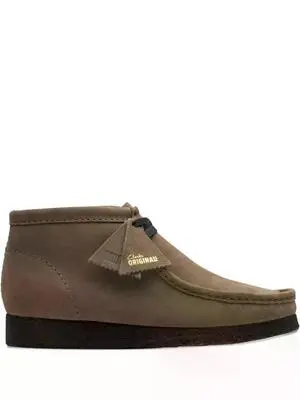 Clarks Clarks Wallabee Boots Grey