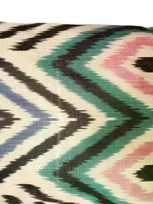 LES-OTTOMANS Ikat Geometric Pattern Decorative Cushion
