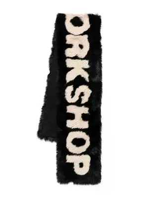 032C Logo-print Scarf