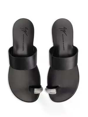 GIUSEPPE ZANOTTI Norbert Leather Toe-loop Sandals - Black