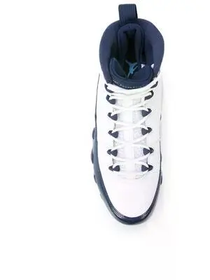 JORDAN Air Retro Unc Sneakers