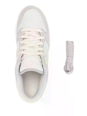 Nike Dunk Low Sneakers