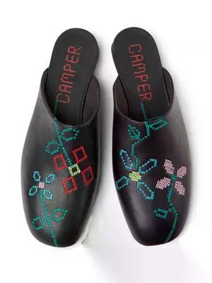 Camper X Twins Casi Myra Mules