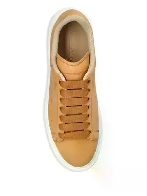 Alexander McQueen Oversized Sneakers - Brown