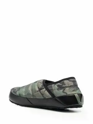 The North Face Camouflage-print Padded Slippers - Green