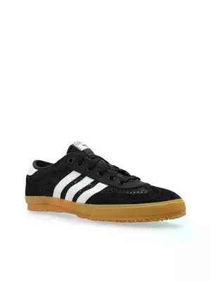 Adidas Tischtennis Sneakers