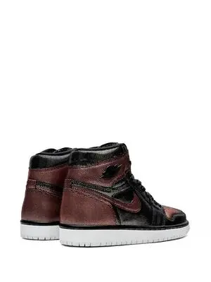 JORDAN 1 Hi Og Fearless Sneakers