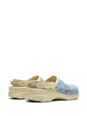 CROCS X Levi’s Classic All Terrain Shasiko Bone/ Clogs