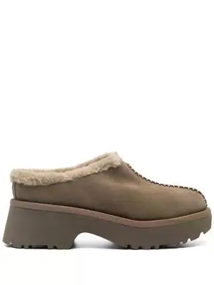 UGG Cozy Clogs