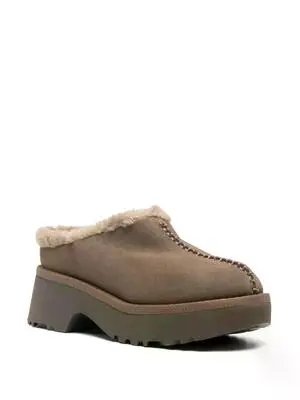 UGG Cozy Clogs