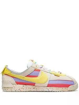 Nike Striped Sneakers For Women
