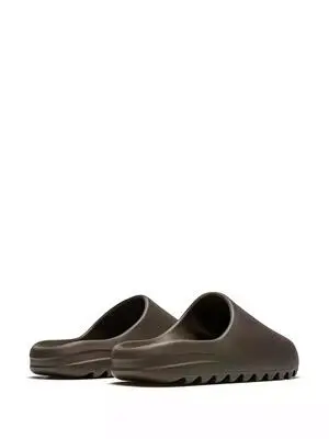 ADIDAS X YEEZY Yeezy Soot Slides - Brown