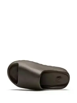 ADIDAS X YEEZY Yeezy Soot Slides - Brown