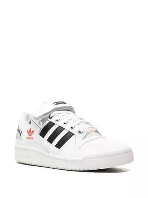 Adidas Forum Low Sneakers
