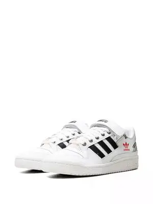 Adidas Forum Low Sneakers