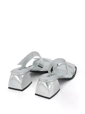 NODALETO Tone Leather Embossed Logo Sandals