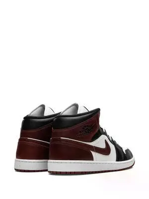 JORDAN 1 Mid Se Sneakers - White