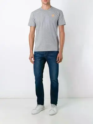 Play Comme Des Garcon Heart-patch T-shirt - Grey