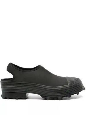 Camper Traktori Clogs - Black
