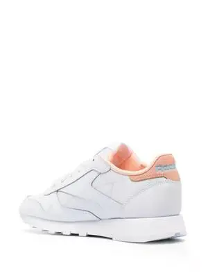 REEBOK Classic Low-top Sneakers - White