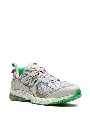 NEW BALANCE X Ganni 2002r Sneakers