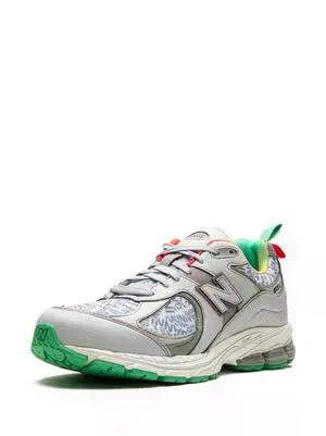 NEW BALANCE X Ganni 2002r Sneakers